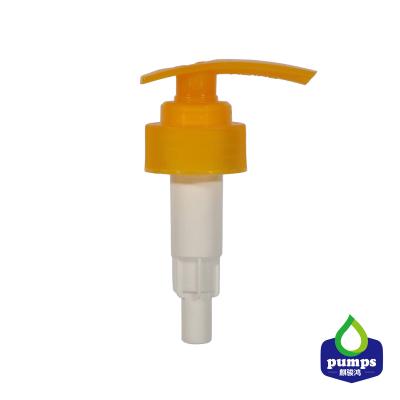 Cina pompa di plastica della lozione della pompa della vite di dimensione di 33mm con la bottiglia cosmetica dell'animale domestico in vendita