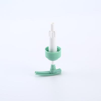Cina pompa di plastica della lozione della pompa della vite di dimensione di 33mm con la bottiglia cosmetica dell'animale domestico in vendita