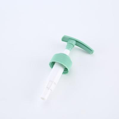 Cina pompa di plastica della lozione della pompa della vite di dimensione di 33mm con la bottiglia cosmetica dell'animale domestico in vendita