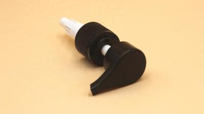 Cina progettazione ergonomica del nero 24 della pompa della sostituzione dell'erogatore del sapone 2.0ml/T 410 di vetro in vendita