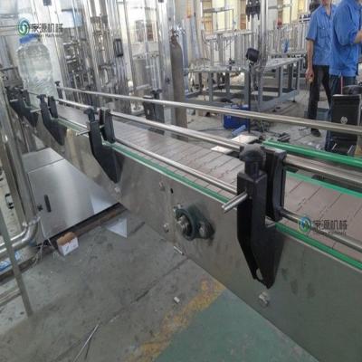 Cina Imbottigliatrice dell'acqua di SUS304 CGFB18-18-18-6 6000BPH in vendita
