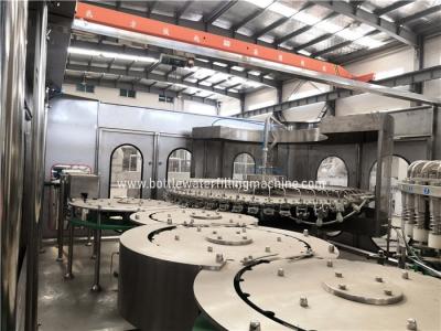 中国 フル オートのびん詰めにされた天然水の満ちるびん詰めにするパッキング機械 販売のため
