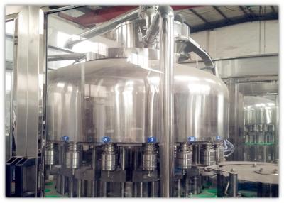 Cina Linea di riempimento macchina della bevanda gassosa di rifornimento gassosa della bevanda per la bottiglia di plastica in vendita