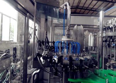 Cina Lo SpA controlla la macchina di rifornimento del succo di frutta per bianco argenteo della fabbrica SUS304 della bevanda in vendita