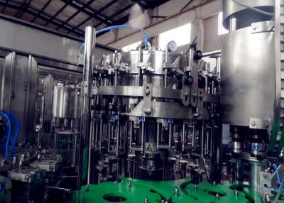 中国 3 - 内部の1つは清涼飲料の充填機の高容量0.25を- 0.3MPa炭酸塩化しました 販売のため