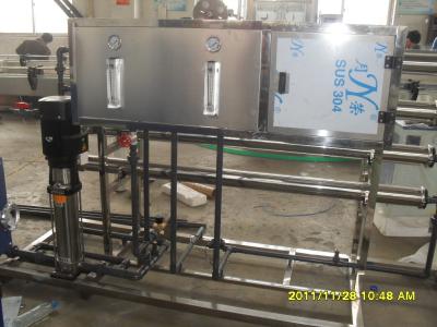 China Vollautomatisches kompaktes elektrisches des Umkehr-Osmose-System-380V 50HZ gefahren zu verkaufen