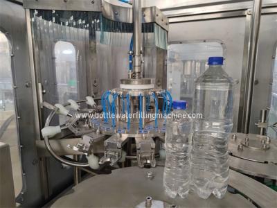 Cina 200-2000ml RO Minral Riempitrice di acqua con funzione di etichettatura in vendita