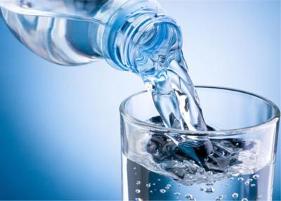 Cina Macchina di rifornimento pura elettrica bevanda/dell'acqua per il consumo basso della bottiglia di plastica in vendita