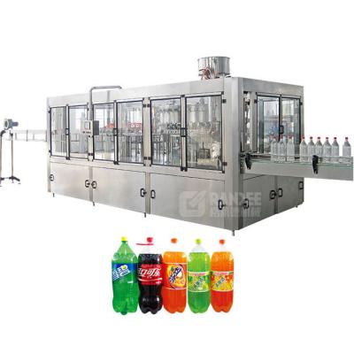 Cina SUS304 CSD Riempitrice per bevande gassate per bevande gassate 24 teste in vendita