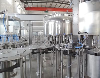 中国 Aに330-2000mlペットびんのためのZの純粋な、天然水のびんの充填機を完了して下さい 販売のため