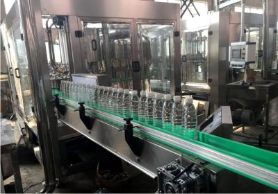Cina Imbottigliatrice dell'acqua minerale di alta precisione con controllo del touch screen + dello SpA in vendita