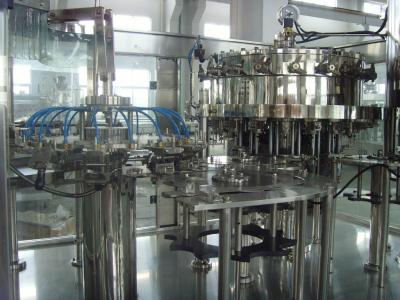 Cina macchina di rifornimento gassosa 330-2000ml della bevanda, macchina di rifornimento dell'acqua frizzante della bottiglia di vetro in vendita