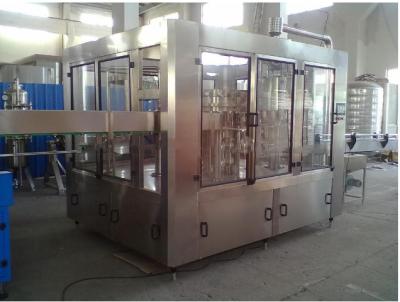 中国 光っている水びん詰めにする機械/機械類/ライン、炭酸化作用のソーダ植物 販売のため