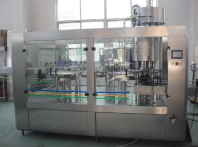 Cina Imbottigliatrice dell'acqua minerale di alta precisione con controllo del touch screen + dello SpA in vendita