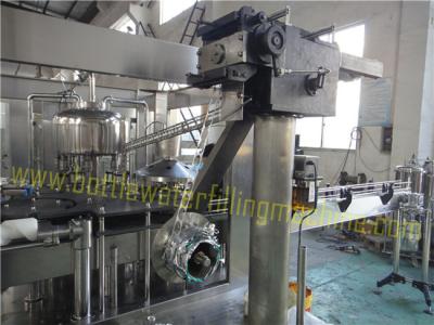 China Máquina de enchimento personalizada do suco de milho 3 in1/equipamento de enchimento da bebida à venda