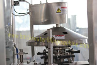 中国 小規模のばねの水差しの充填機、帽子のサイズ28 - 38mm 販売のため