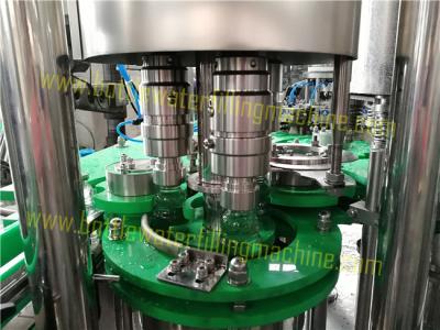 China Controle do PLC de Mitsubishi da máquina de enchimento do chá/suco da garrafa de vidro de tampão de coroa à venda