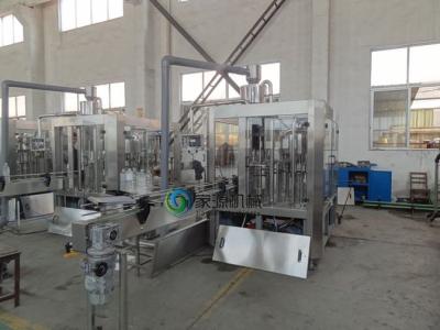 Cina Innaffi l'attrezzatura di riempimento automatica piena di CDD dell'imbottigliatrice 12 teste dei pc in vendita