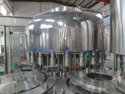 Cina Imbottigliatrice automatica dell'acqua 500ml per la bottiglia dell'ANIMALE DOMESTICO del succo in vendita
