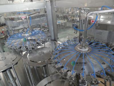 中国 6000BPH ジュースの満ちる植物、2000ml 水差しの充填機械類 販売のため