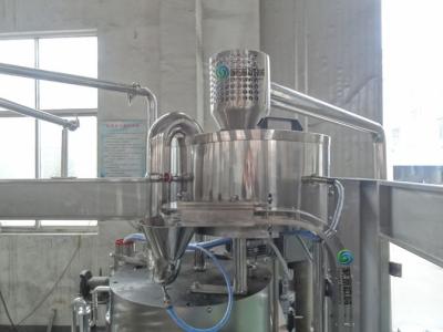 Cina Macchina di rifornimento del succo d'arancia 4 in 1 Monoblock per la bottiglia di plastica in vendita