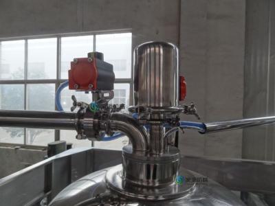 Cina Macchina di rifornimento del succo d'arancia 4 in 1 Monoblock per la bottiglia di plastica in vendita