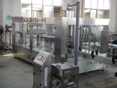 中国 PLC 24 の頭部は妖精のための清涼飲料の充填機 8000BPH を炭酸塩化しました 販売のため