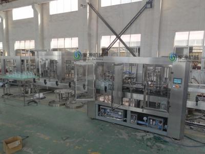 Cina Linea di riempimento imbottigliatrice della bevanda liquida automatica dell'acqua di 2500BPH 10L in vendita