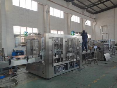 Cina 2 in 1 linea di riempimento macchina asettica della bevanda del riempitore della bottiglia dell'ANIMALE DOMESTICO dell'acqua in vendita