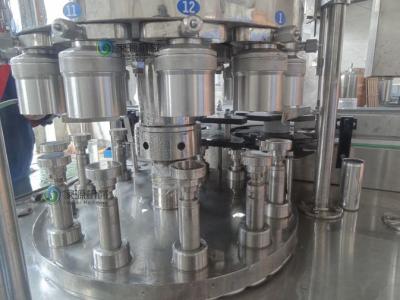 China 3 in 1 Monoblock-Drank Vullende Lijn 2000bph voor Sprankelende Dranken Te koop