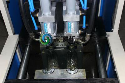 China Automatische Flaschen-Schlagmaschine für Mineralwasser 5L HAUSTIER Flasche zu verkaufen