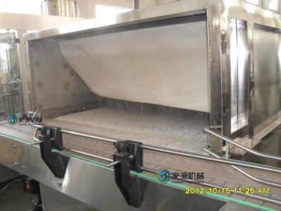 Cina Macchina di raffreddamento della bottiglia di vetro del succo, attrezzatura di elaborazione della bevanda in vendita