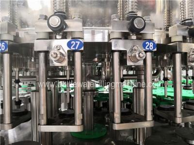 Cina Linea coperchiamento di riempimento dell'imbottigliatrice 3 In1/selz di lavaggio isobarico della birra in vendita