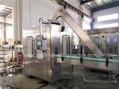Cina Macchina di rifornimento gassosa automatica della bevanda, imbottigliatrice condita del succo della bevanda di energia in vendita