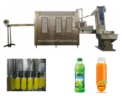 中国 3000BPH 2000ML 6kwペットびんジュースの満ち、密封機械 販売のため