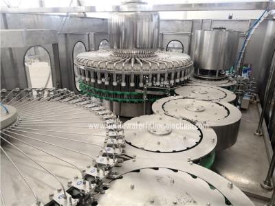 Cina 3 in 1 imbottigliatrice isobarica 24bpm di Monoblock in vendita