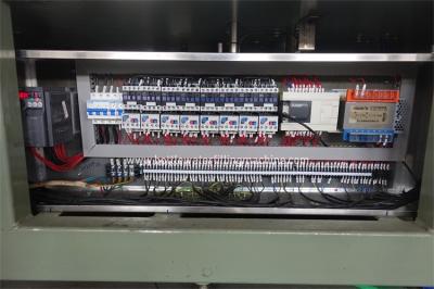 Cina Macchine di rifornimento liquide beventi pure minerali, sistema automatico dell'imbottigliamento dell'acqua in vendita