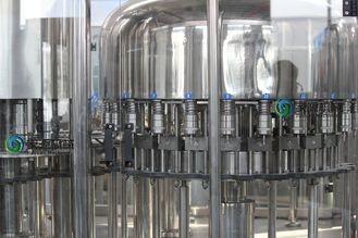 Cina Imbottigliatrice automatica elettrica 6000BPH per acqua minerale in vendita