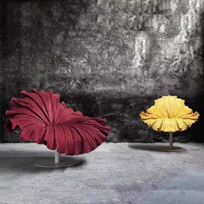 Cina Poltrona Bloom per soggiorno, eleganza e stile moderno in vendita