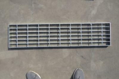 Cina D'acciaio della griglia T1 pedata il passo sopportante di 30mm Antivari in vendita