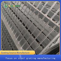 China Hot Dip Galvanized Steel Grating Grid Floor 1000mm x 2000mm for Duck Cage for sale