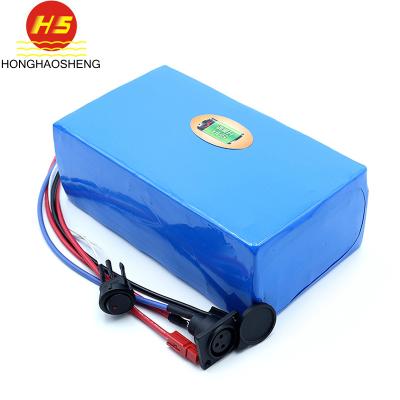 Cina Li-ione su ordinazione 36v 8ah dei pacchetti della batteria al litio con BMS ed il caricatore in vendita