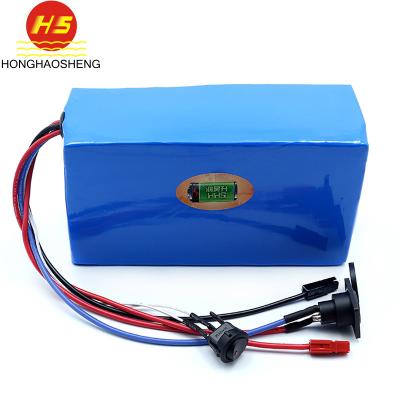 Cina Li-ione su ordinazione 36v 8ah dei pacchetti della batteria al litio con BMS ed il caricatore in vendita
