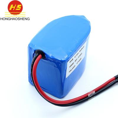 Cina pacchetto accumulatore per di automobile elettrica della pila secondaria di 12V 100Ah LiFePO4 21700 in vendita