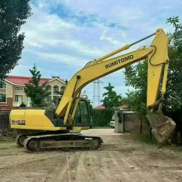 Quality SUMITOMO 210 Used Construction Machinery Fuel Efficient Old Excavator For Roads for sale