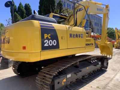 중국 상하이에서 판매되는 정품 일본산 중고 코마츠 200 굴삭기 PC200 판매용
