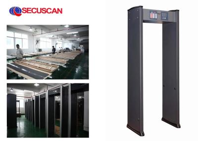 Cina Cammini attraverso il portone del metal detector con il suono e l'allarme leggero per i controlli di sicurezza in vendita
