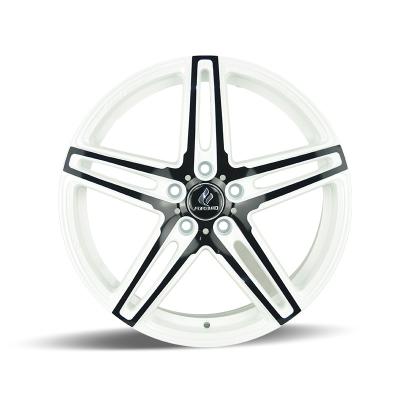 China 18x8J fließen Form-schwarze Leichtmetallräder für Mercedes und BMW-Leichtgewichtler zu verkaufen