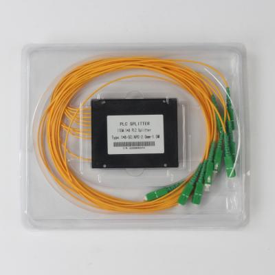 中国 2.0MMの繊維光学のディバイダー1 x 8 PLCのディバイダーSC APC箱の枝1.5Meter 販売のため