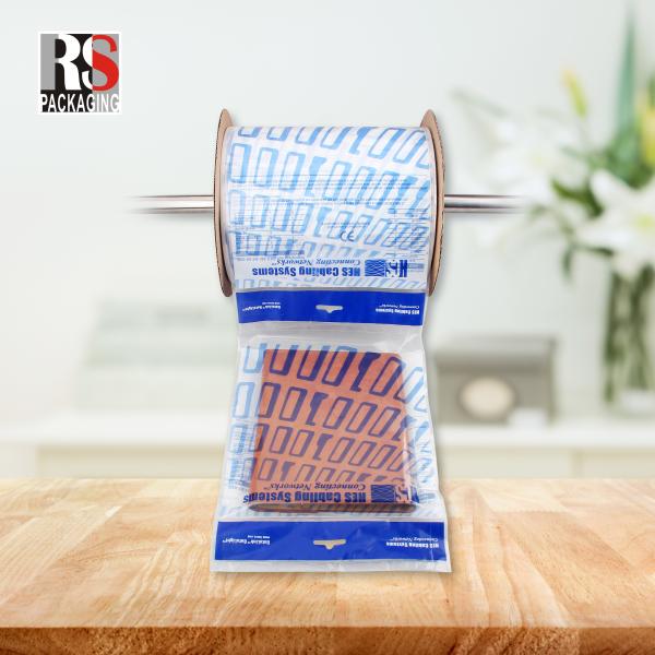 Quality PE Fan Folded Pre Opened Poly Auto Bag On Roll Antistatic Perforated Design for sale